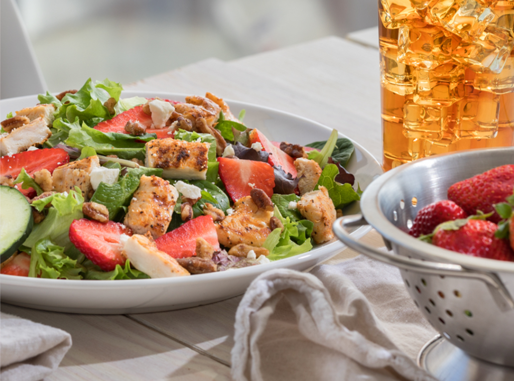 Slim Chickens Restaurant Franchise Opportunities | Why Slims